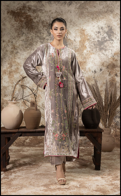 Smoky Lavender – SumairaAurangzeb